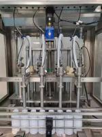 China Liquid Cosmetic Filling Machine 20-50BPM Multi Head for sale
