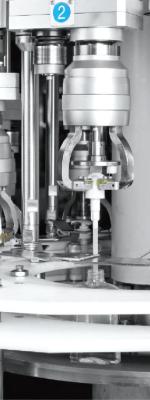 中国 Automatic Vacuum Capping Machine Food Bottle Edible Cooking Oil Filling Capping Machine 販売のため