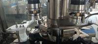 China High Speed Multihead Capping Machine Automatic Cosmetics for sale