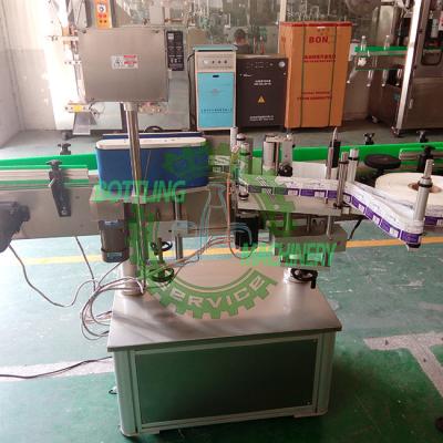 Cina Automatico con l'etichettatrice di Self-Adhesive Round Bottle della stampante di codice in vendita