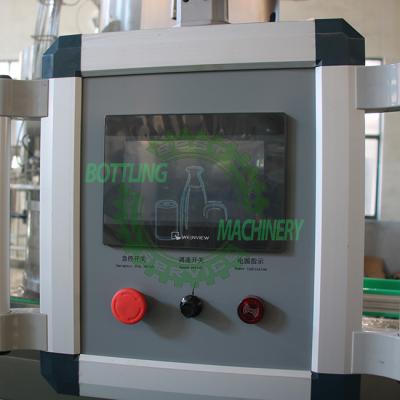 Cina Indietro scorre la bevanda di riempimento/FC Juice Bottling Line di sapore 85℃ in vendita