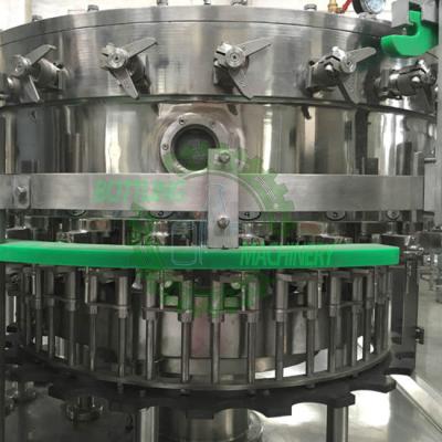 Cina Linea di riempimento della bevanda gassosa del diossido di Liquid With Carbon della capsulatrice di lavabottiglie in vendita