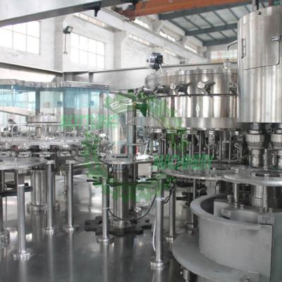 Cina Linea di riempimento della bevanda gassosa del diossido di Liquid With Carbon della capsulatrice di lavabottiglie in vendita