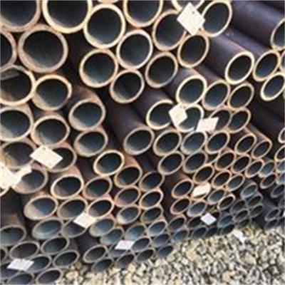 Cina ASTM A333 ASME SA333 GR.6 Tubo di acciaio al carbonio senza saldatura laminato a caldo in vendita