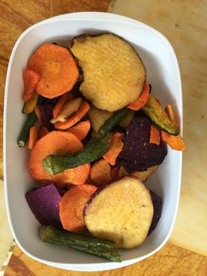 Cina La frutta secca croccante e le verdure dell'alimento sano hanno mescolato gli spuntini Fried Sweet Potato Chips in vendita
