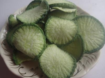 Cina Il vuoto affettato qualità premio Fried Vegetable Dried Green Radish fa un spuntino in vendita