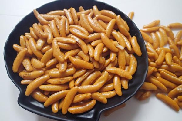 Kakinotaneのarareの米のクラッカーの卸し売りシャキッとした小さい元の米のクラッカーの軽食