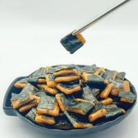 China Non-Fried Seaweed Wrapped Rice Crackers 7.5KG Japanese Style Grain Snacks with 12 Month Shelf Life for sale