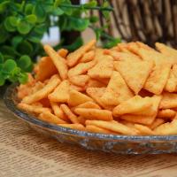 China Baked Triangle Corn Rice Crackers 12 Months Shelf Life OEM Flavored Biscuits for sale