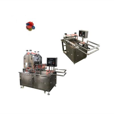 China Máquina para hacer dulces de goma de frijoles blandos de 50 kg / h 1.5KW para una producción rápida y fácil en venta