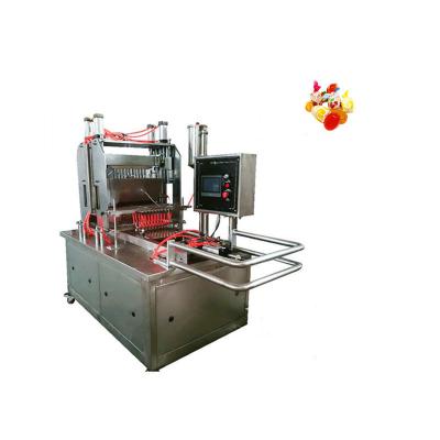 China Multifunctional 1900*900*1620mm Commercial Soft Jelly Candy Gelatin Gummy Candy Making Machine for sale