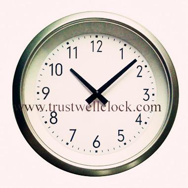 China Custom Analogue Slave Hospital Clock 12 Inch Steel Panel Weather Proof for sale