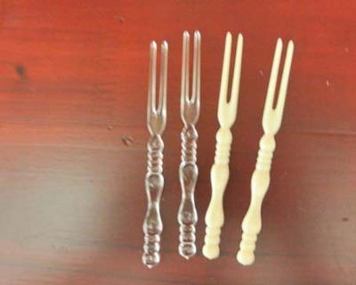 China Cubiertos amistosos disponibles de Eco, bifurcación de bambú 117mmx8m m de la fruta del plástico de la forma en venta