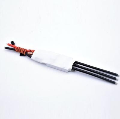 中国 10AWG 120A RCの速度の逆機能のブラシレス コントローラー5V BEC 販売のため