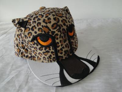 China Cool Leopard Printed Snapback Caps, 100% Cotton Personalized Ladies Baseball Caps With Metal Buckle for sale