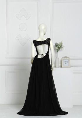 China Backless Black Long Beautiful Mature Womens Cocktail Dresses Plus Size for sale