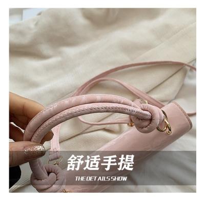 Cina TASCHINO DI ALTO GRADO DONNE NUOVA TENDENZA MODA NICHE DESIGN TASCHINO DI ALTO GRADO TASCHINO DI TUTTE LE TESTRUZIONI TASCHINO DI TUTTE LE TESTURE in vendita