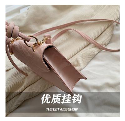 Cina TASCHINO DI ALTO GRADO DONNE NUOVA TENDENZA MODA NICHE DESIGN TASCHINO DI ALTO GRADO TASCHINO DI TUTTE LE TESTRUZIONI TASCHINO DI TUTTE LE TESTURE in vendita