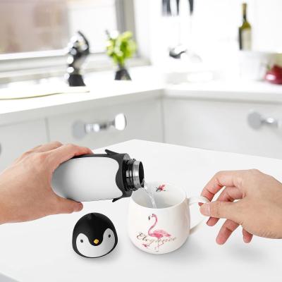 Cina Pinguino Acciaio inossidabile Vasca isolante per viaggi Tazza di tè Bottiglia d'acqua Bottiglia di caffè in vendita