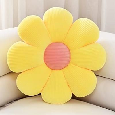 Cina Pillone a fiori, Decorazione natalizia a forma di fiore, Pillone a pavimento a fiori, cuscino da sedere, Decorazione di stanza carina e di peluche in vendita