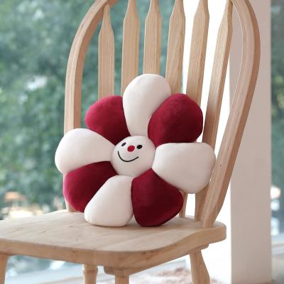 Cina Pillone a fiori, Decorazione natalizia a forma di fiore, Pillone a pavimento a fiori, cuscino da sedere, Decorazione di stanza carina e di peluche in vendita
