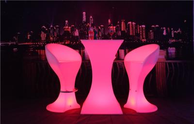 Cina Tabella di cocktail istantanea ricaricabile impermeabile di 4 modi LED del sofà a prova di fuoco del LED in vendita