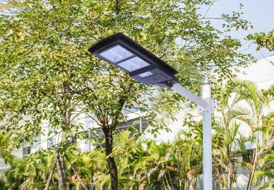 中国 中庭ライトのためのセンサーが付いている1つのluminariaのスマートな太陽太陽軽い街灯の20w 30w 60wすべて 販売のため