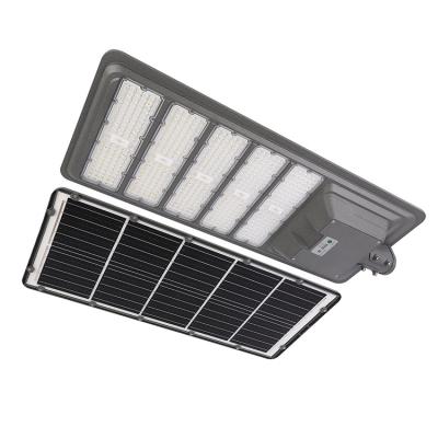 Cina IP65 resistente all'acqua Fusione a fuso tutto in un pannello solare controllore Streetlight 200watt 12 ore in vendita