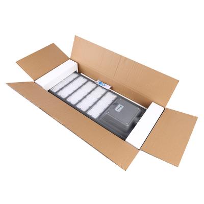 Cina IP65 resistente all'acqua Fusione a fuso tutto in un pannello solare controllore Streetlight 200watt 12 ore in vendita