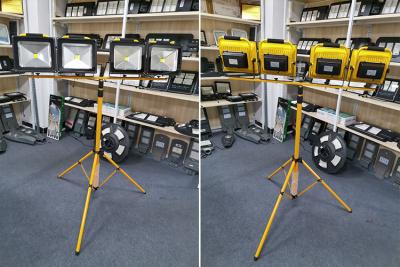 Cina 100 Watt 150 Watt Ricaricabile Quadrato Ignifuga LED Indoor Flood Light Con Treppiede in vendita