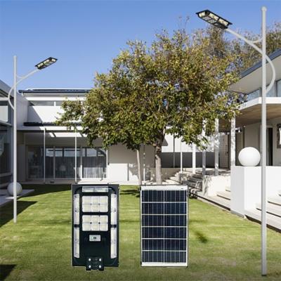 Cina Leggio di alluminio luce solare LED stradale automatizzata senza sforzo installazione e manutenzione in vendita