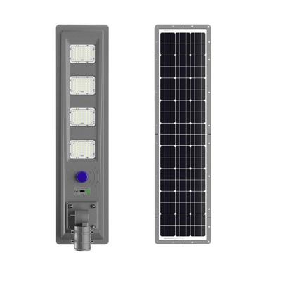 中国 150lm/w 3000K - 6500K リチウム鉄リン酸電池付き太陽光LED路灯 販売のため