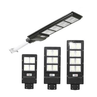 中国 高光流太陽光発電のLED路灯 リチウム鉄リン酸電池 販売のため