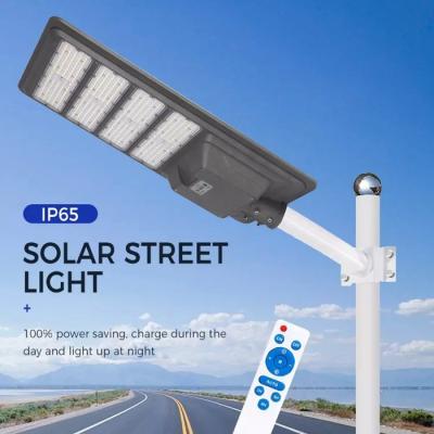 Cina Flusso luminoso 150lm/W Azionamento solare LED Street Light Temperatura del colore 3000K - 6500K in vendita