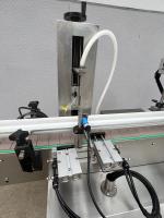 China GMP  Tabletop Liquid Magnetic Pump Filling Capping Machine 10-5000ML for sale