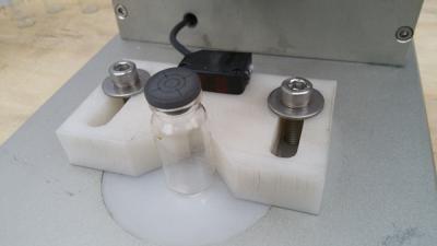 China 220V máquina tampando semi auto de alumínio, máquina da selagem do tampão de parafuso à venda