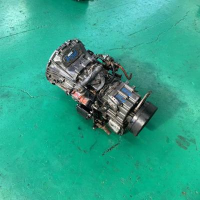 Cina 6D24 Motore 2.0L Disposizione Used Gearbox Per 8DC9 8DC11 6D24 in vendita