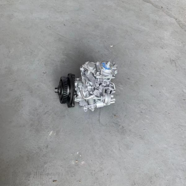 Quality Reliable 4JB1T Second Hand Fuel Pump Enhance Your Engine's Performance for sale
