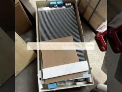 日立 EX200-1 油圧ショベル オイルクーラー ラジエーター 部品番号 4208651