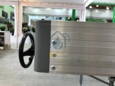 Aluminum alloy corner connector