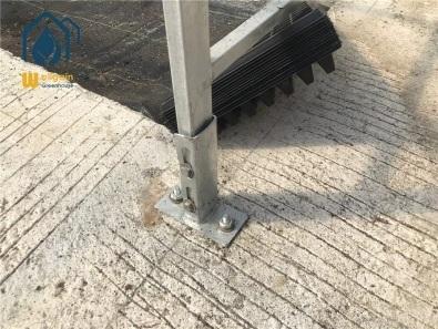 Greenhouse rolling bench detail