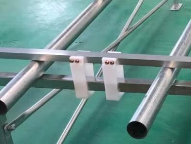 Frame connection detail