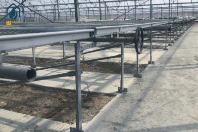 China Moveable Rolling Greenhouse Tables Removable Greenhouse Flood Benches Corrosion Resistant for sale