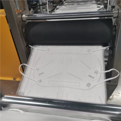 China De beschikbare Niet-geweven Machine 15Kw 100pcs/Min van het Stoffenn95 Masker for sale