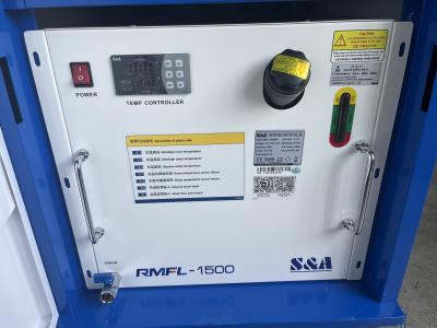 China Water Chiller S A/Hanli GONXING 3000w Swing Gun Handheld Fiber Laser Welding and Cutting Machine with Precise Welding for sale