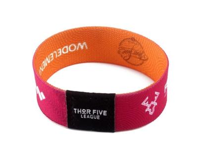 Cina 125Khz 13.56Mhz NFC UHF Elastico Stretch RFID Woven Wristband Per sport ed eventi in vendita