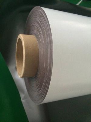 Cina Materiale magnetico flessibile SGS Foglio magnetico autoadesivo Rotolo morbido in vendita