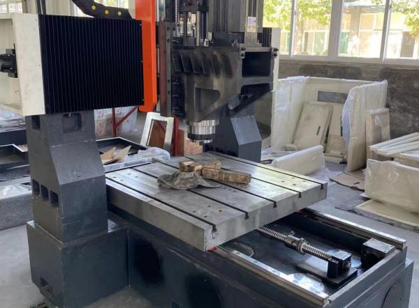 Quality Small Size 1000x1000mm Workpiece Size Cnc Flange Drilling Machine 24 Tool Positions for sale