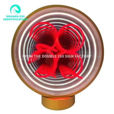 Cina Fonte luminosa LED Moda Senso della tecnologia HD Vetro temperato Specchio di abisso Specchio al neon in vendita
