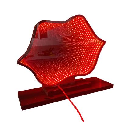 Chine Noël Big Lip LED Light Acrylique miroir magique Abyssal miroir infini et durable à vendre